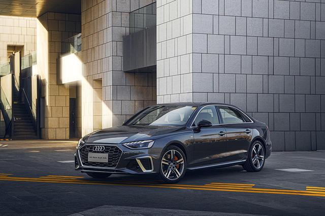 史上最美奥迪A4L登场，两种外观套件加持，30.58万起售-新浪汽车