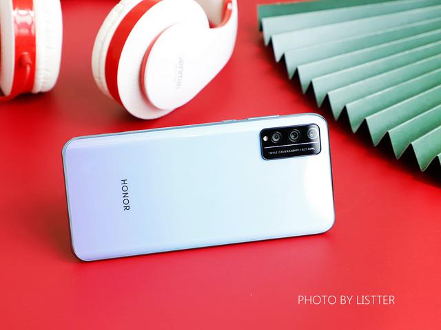 荣耀Play4T Pro评测：性能媲美中高端，价格诱人的酷玩科技潮品__财经头条