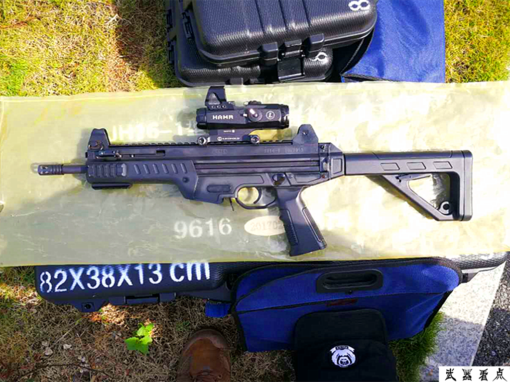 军事丨国产新型JH16-1冲锋枪，设计上紧跟潮流，具备名枪特点|前端_新浪新闻