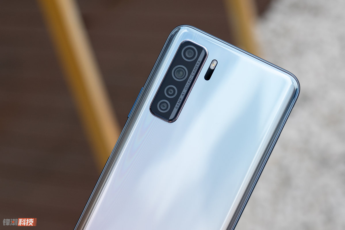 华为nova7 SE图赏：足以让年轻人一见倾心的新选择__财经头条