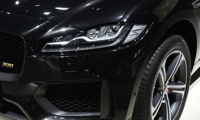 捷豹打造“黑武士”！V6引擎配8AT，比宝马X5帅气，破百仅5.3s-新浪汽车