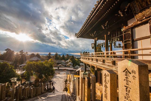 历史上鉴真东渡日本，到底带走了什么？|鉴真|鉴真东渡|动机_新浪新闻