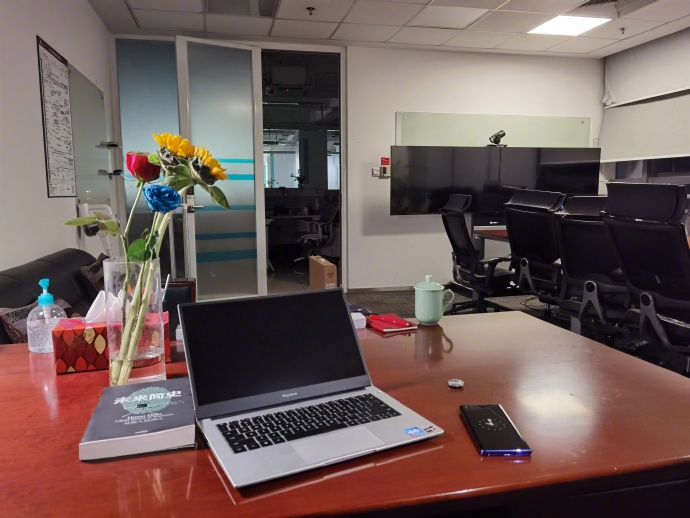 荣耀X10入网即将发布，麒麟820加华为Mate30主摄，配置强价感人__财经头条