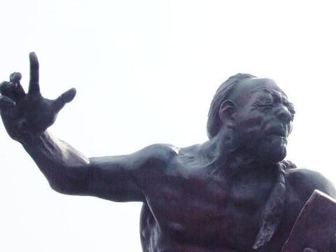 您知道make a fool of yourself是什么意思吗？|短语|丑相|She's_新浪新闻