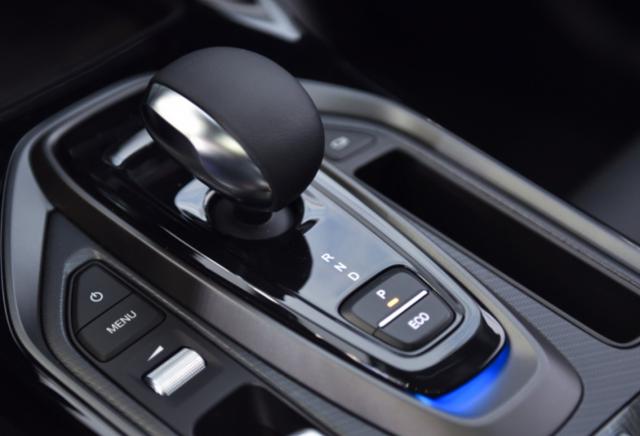 油耗仅1.3L，1.5T三缸米勒循环加持，传祺GS4插电混动上市-新浪汽车