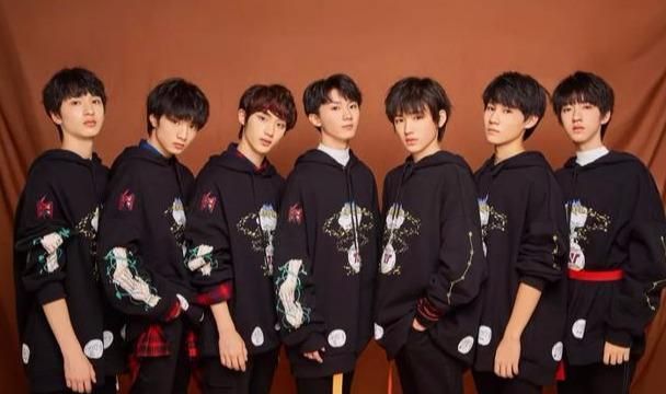 TF三代团人气高选手照曝光，时代峰峻干啥啥不行，挑艺人第一名|TFBOYS|艺人|时代_新浪新闻