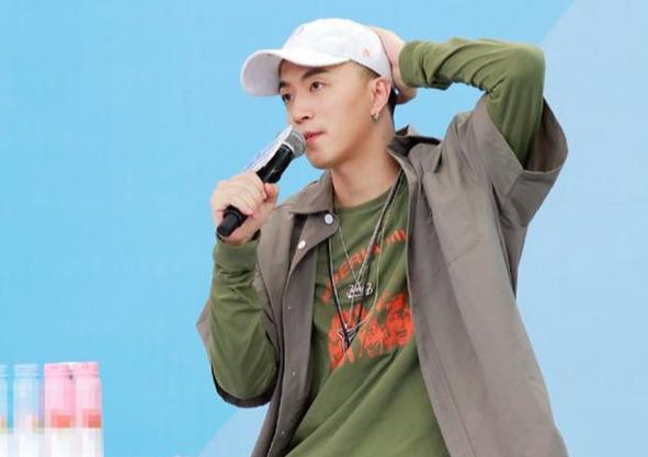 Jony J连续两次拒绝张语格只为了舞台完美，可导师舞台又不加分|张语格|舞台|导师_新浪新闻
