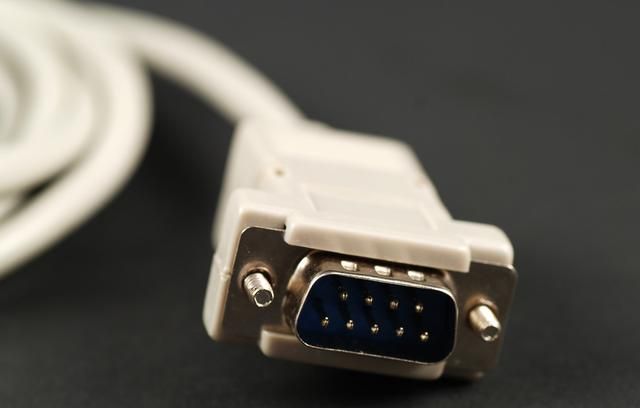 终于有人把“RS232与RS485”在性能上的区别和联系讲得如此清楚__财经头条