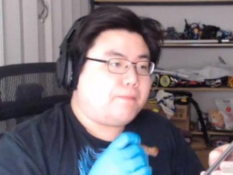 国内最早一批主机游戏主播，Quin买车又看房，粉丝：要结婚了|秦川|主机|粉丝_新浪新闻