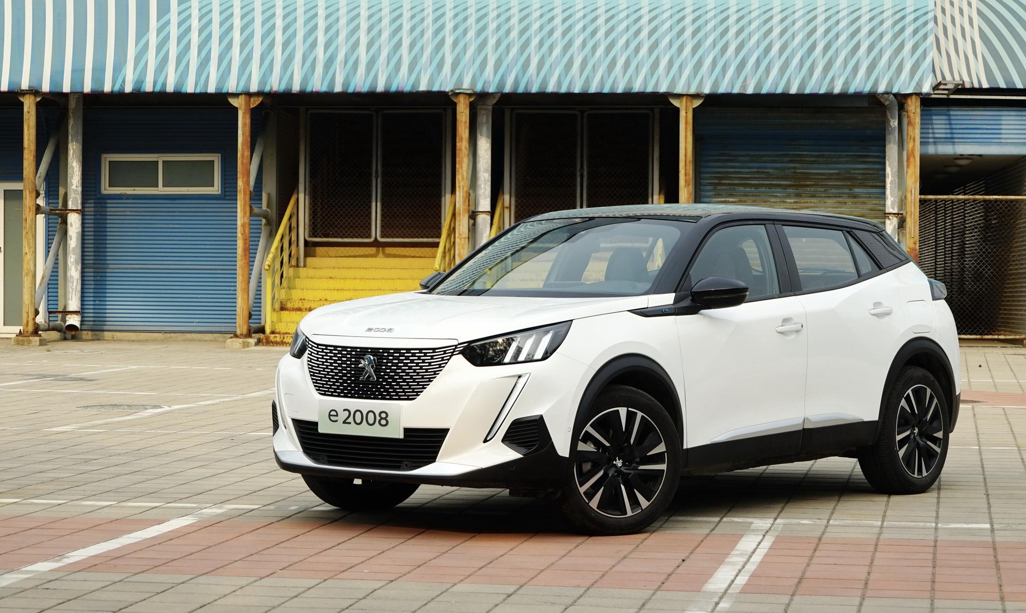 试东风标致e2008：合资品牌电动SUV的自我修养|试车-手机新浪汽车