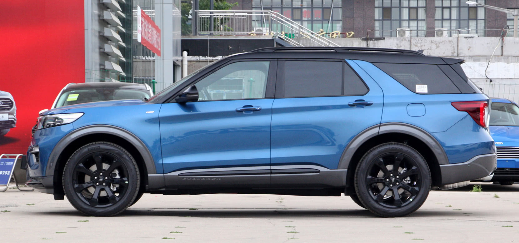 7座SUV新选择！长超5米宽超2米，还配2.3T＋10AT-新浪汽车