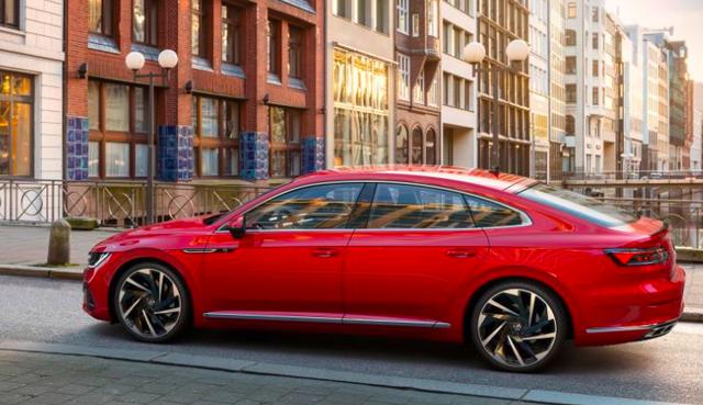 2021款大众CC全面曝光，这回终于听劝把内饰改了，漂亮