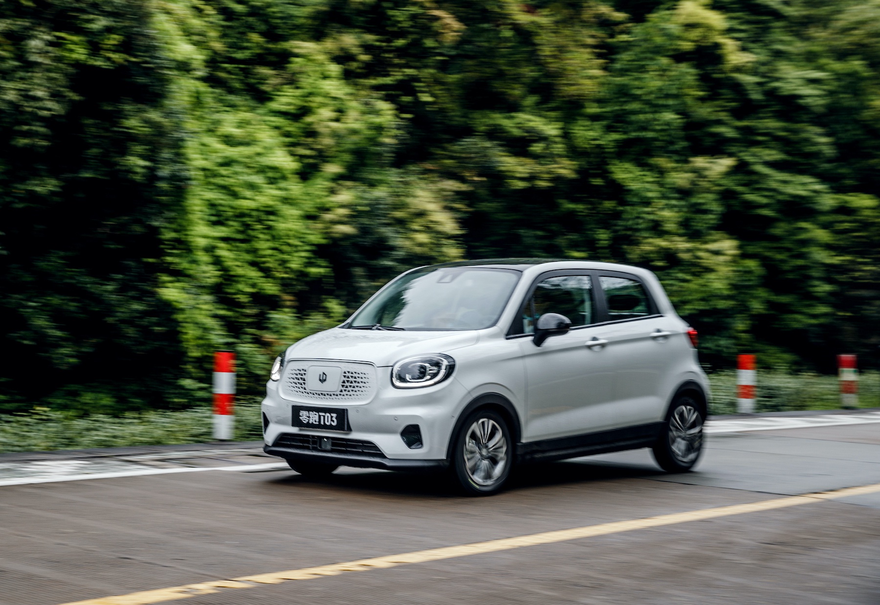 试零跑T03：拥有L2级智能驾驶、人脸识别的它，开起来更有趣