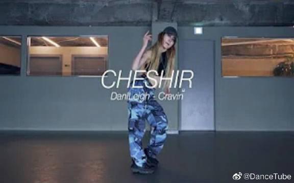 Lisa最火舞蹈视频原版来了！_新浪新闻