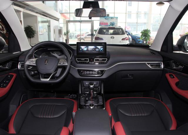 8万级的SUV，新宝骏RS-3，吉利缤越，奔腾T33，哪款更值得买？-新浪汽车