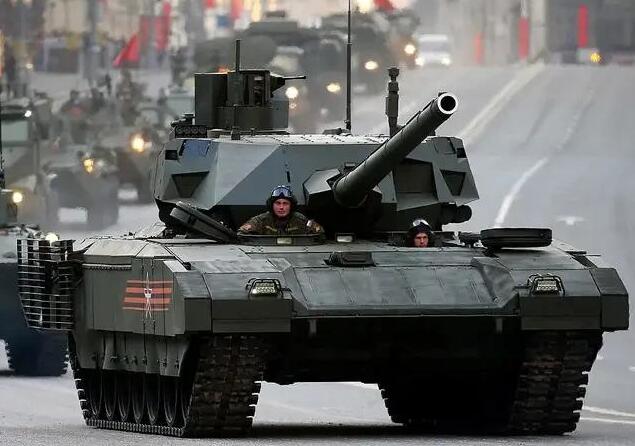 T14真的只是“阅兵专用坦克”？真实性能已曝光：堪称次世代战车