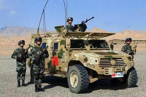 勇士和猛士军车的区别：一个偏向军队勤务车、一个更注重战斗|军车|猛士|勤务_新浪新闻