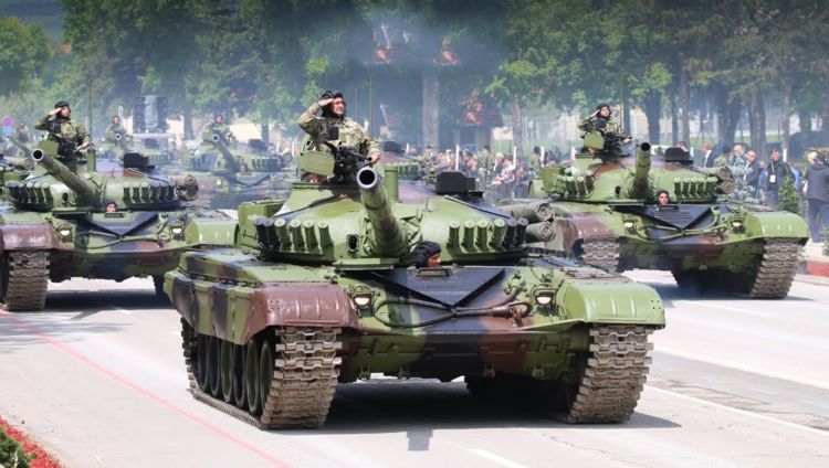 M-84AS1被这国当作主力，性能保持欧洲第一？实力到底怎样！