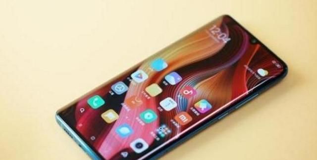 雷军太狠了！骁龙730+5260毫安+30w快充，小米cc9pro值得入手吗？__财经头条