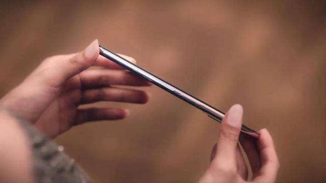 LISA代言vivo S7话题登全球热搜第一名，双赢局面来自背后的实力__财经头条