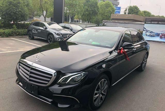 45.6万提了辆奔驰E300L，开了1个月后，车主：我只想说一句话！-新浪汽车