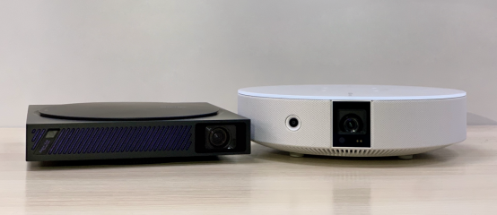 极米MOVIN 01X vs坚果G9，谁才是2000元档最能打的投影__财经头条