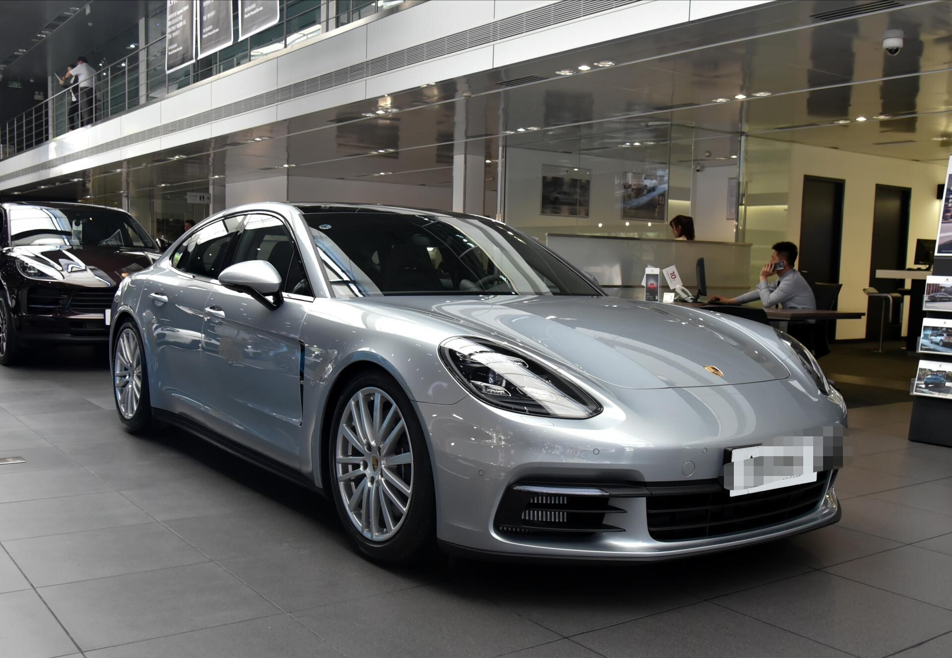 全新一代帕拉梅拉来袭，轴距3.1米，加速5.6秒，2.9T动力真霸气-新浪汽车