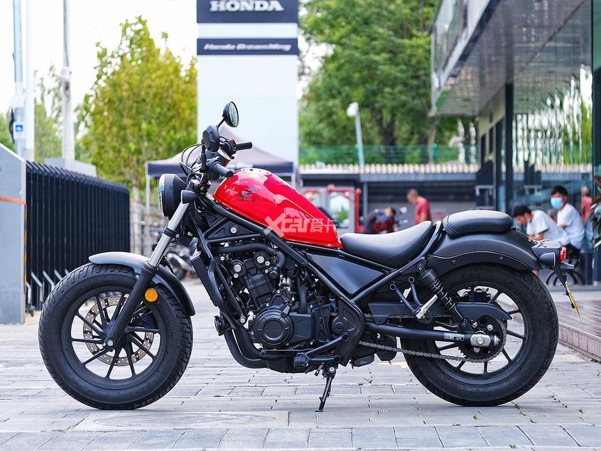 感受不一样的日式巡航 本田CM500实拍