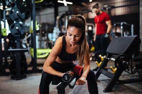 健身改变了她的外貌，使她自信满满，她用的是什么方法|健身|计时器|例程_新浪新闻