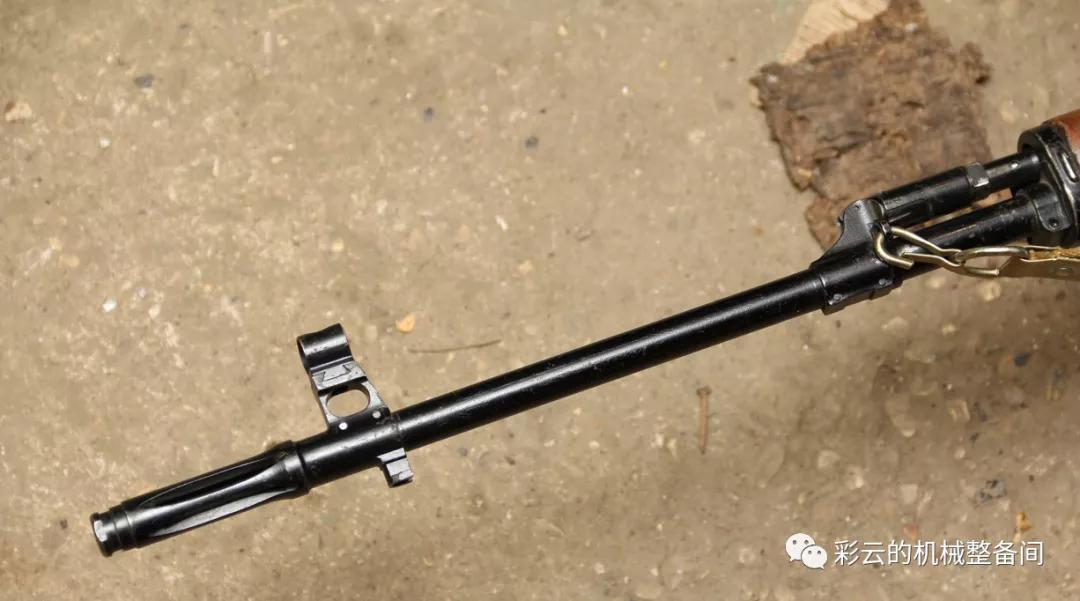 SVD：凭什么我一个半自动枪，能打得比莫辛-纳甘还准？|莫辛|狙击步枪|瞄准镜_新浪新闻