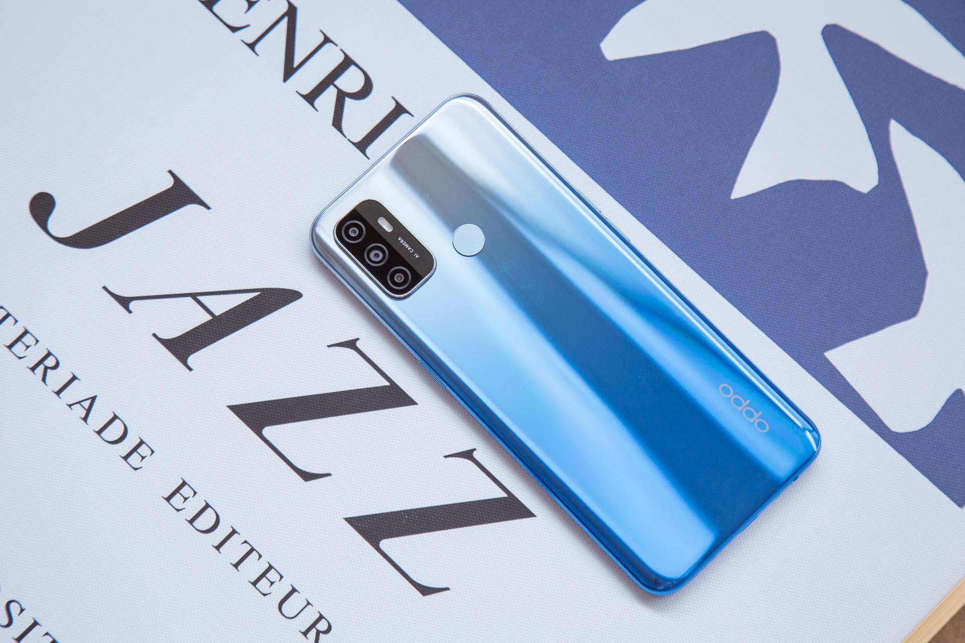 千元高刷屏手机OPPO A32开售，这些购机福利你确定不心动吗？__财经头条
