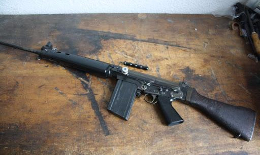 SLR现实中并无此枪，原型却是知名武器，装备过九十多个国家|自动步枪|步枪|射手_新浪新闻