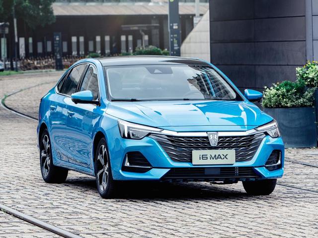 荣威i6 MAX：价格不低，产品表现一般，降2万再入手也不迟