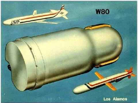 美国核弹头升级现场：连防护装备都没有，却全靠人工搬运！|爆炸|核弹头|核武器_新浪新闻