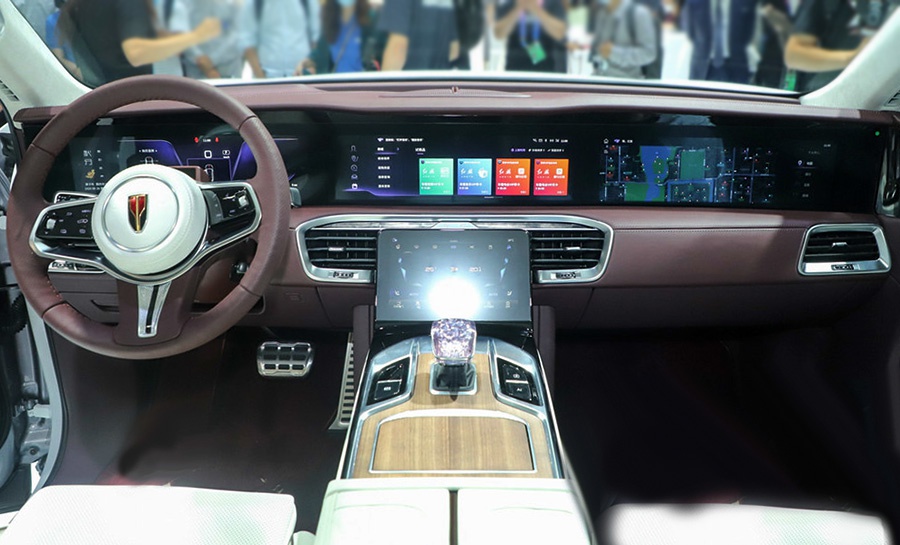 国产豪华SUV旗舰，红旗E-HS9预售55万起，路虎奔驰要彻底失眠了-新浪汽车