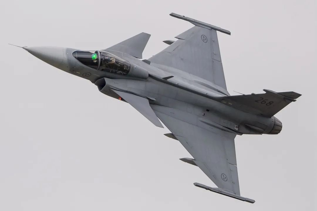 【勒芒】DeltaWng三角翼赛车的一些历史和故事 (上)_手机新浪网