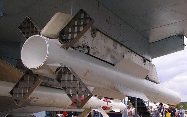 苏57喜获K77导弹，火力超越歼20？美媒：改变空战游戏规则|导弹|空战|空空导弹_新浪新闻