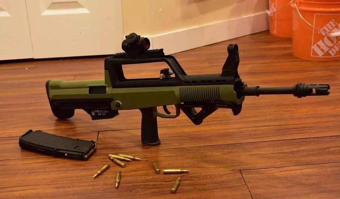 缅北“民地武”配发95自动步枪？真相是......|自动步枪|弹匣|95式_新浪新闻