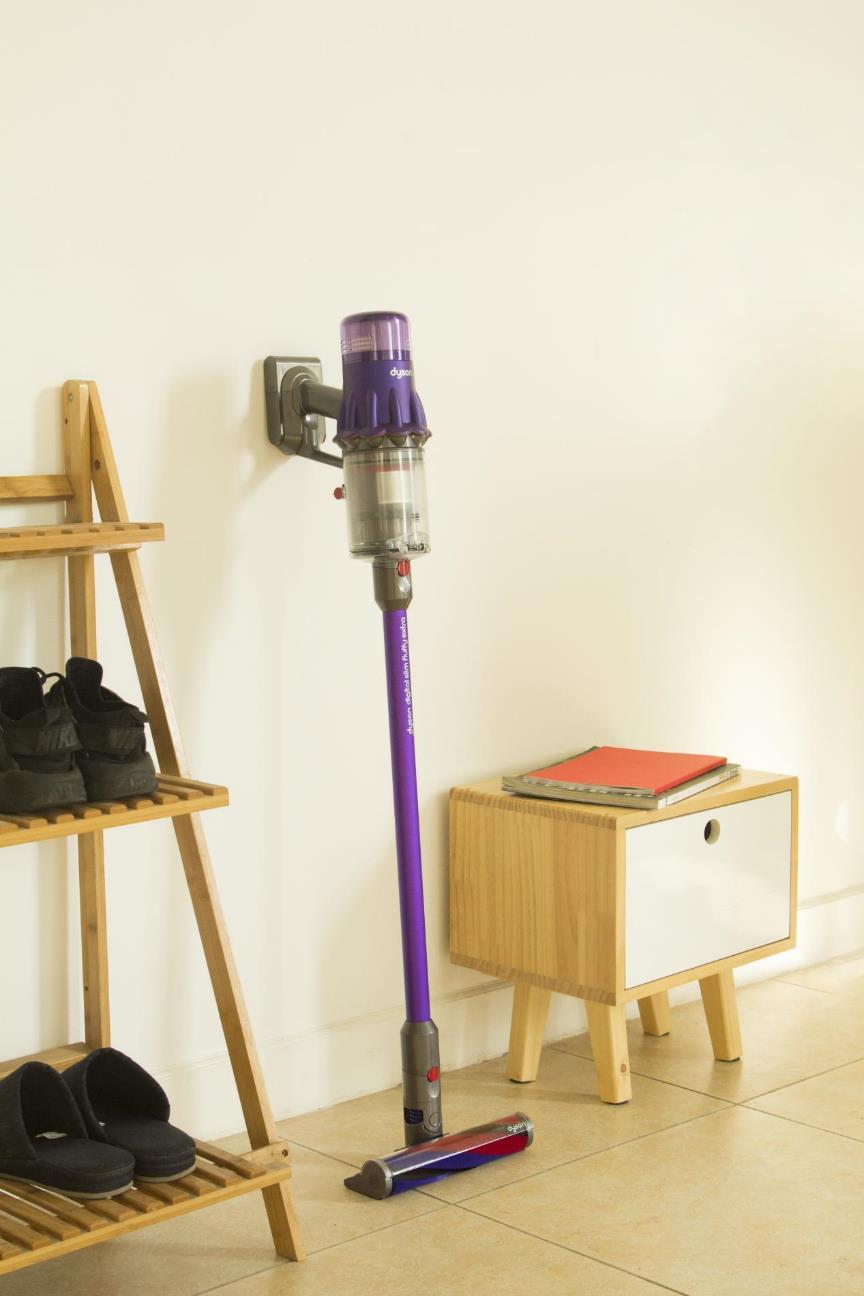 国产异军突起 戴森反而弱爆了？三款热门吸尘器对比评测