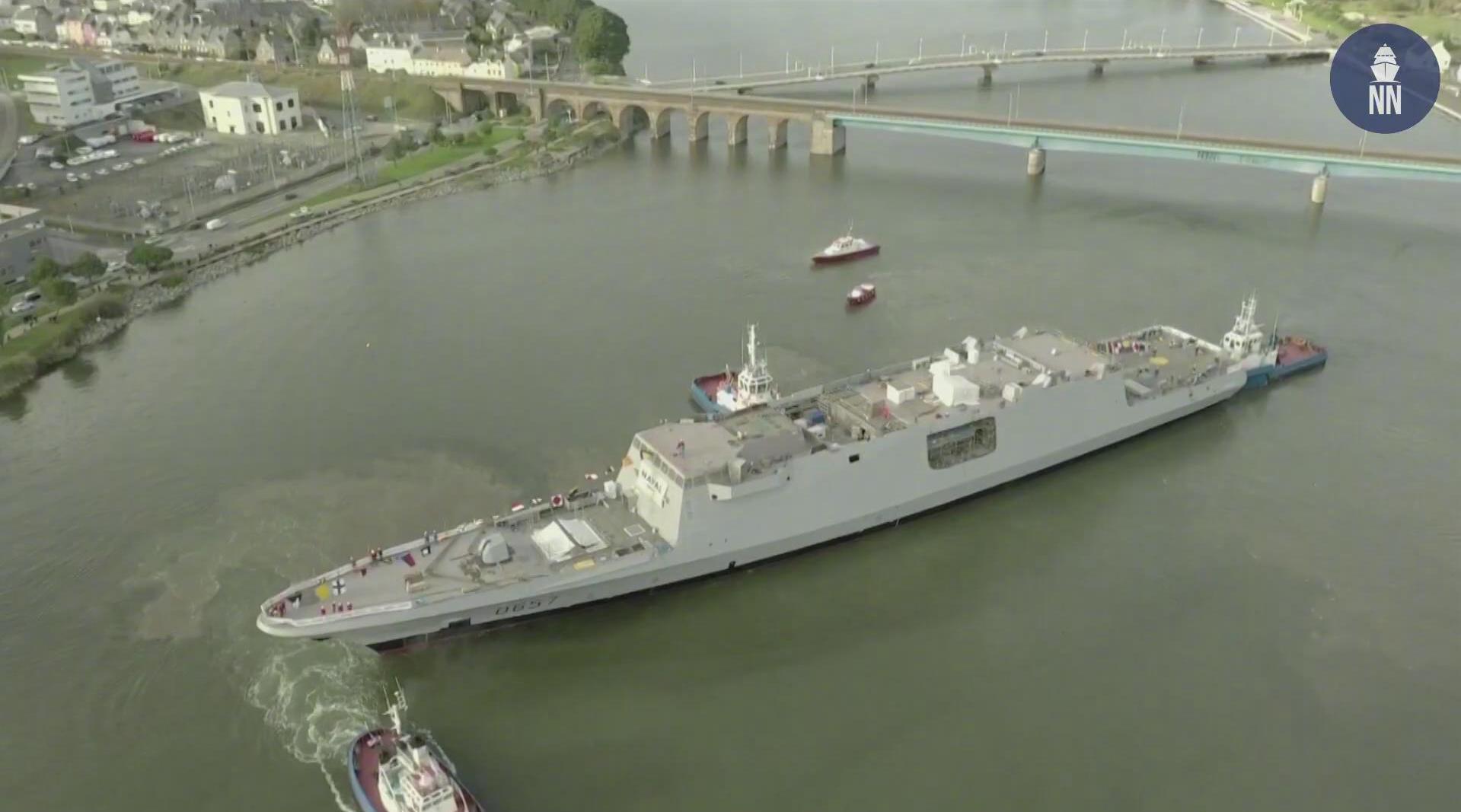 法国海军最后一艘FREMM护卫舰D657“洛林”号下水_新浪新闻