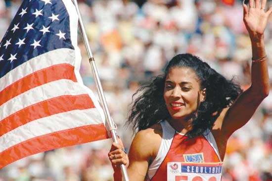 乔伊娜的百米10秒49的世界纪录是什么水平？|兴奋剂|乔伊娜|百米_新浪新闻