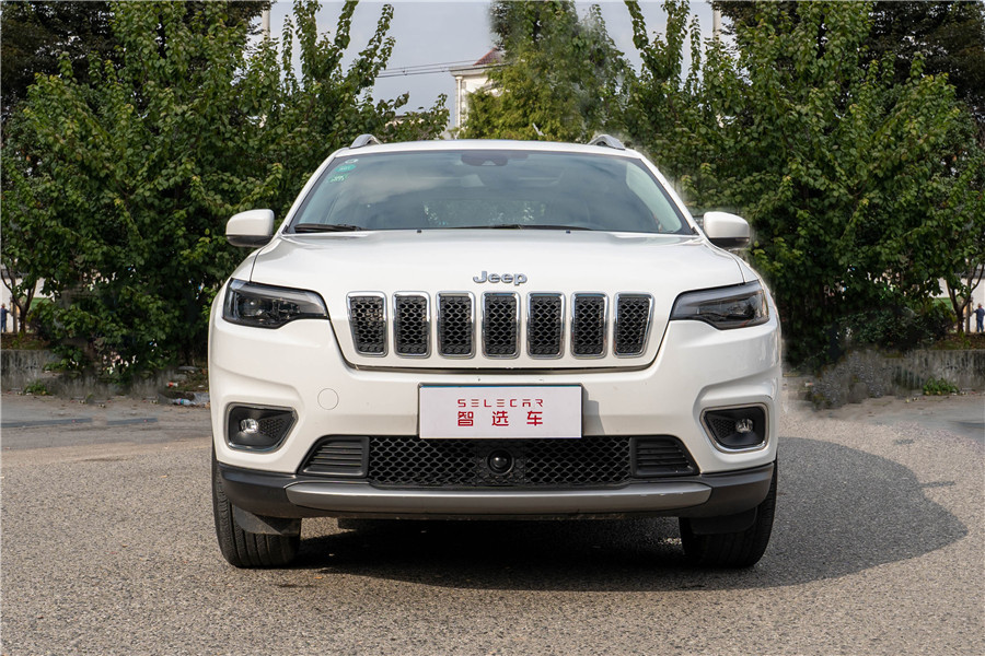 2.0T榨出400N·m，搭载进口9AT，全新Jeep+自由光有多强？-新浪汽车