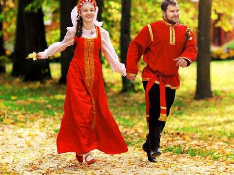 探密:保留浓郁欧洲风情的中国俄罗斯族(图)|新疆|俄罗斯族|民间_新浪新闻