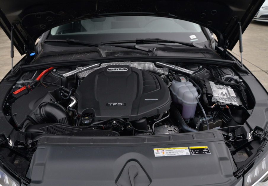 奥迪A4L降价力度很诱人！ 最高优惠高达6.43万-新浪汽车