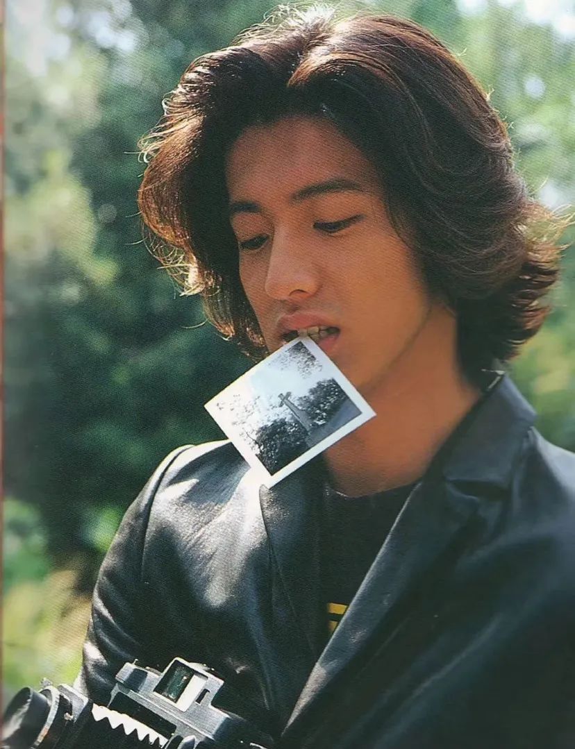 帅过木村拓哉、易烊千玺的“唯一”方法,竟是搞这个发型? 木村拓哉 易烊千玺 新浪新闻
