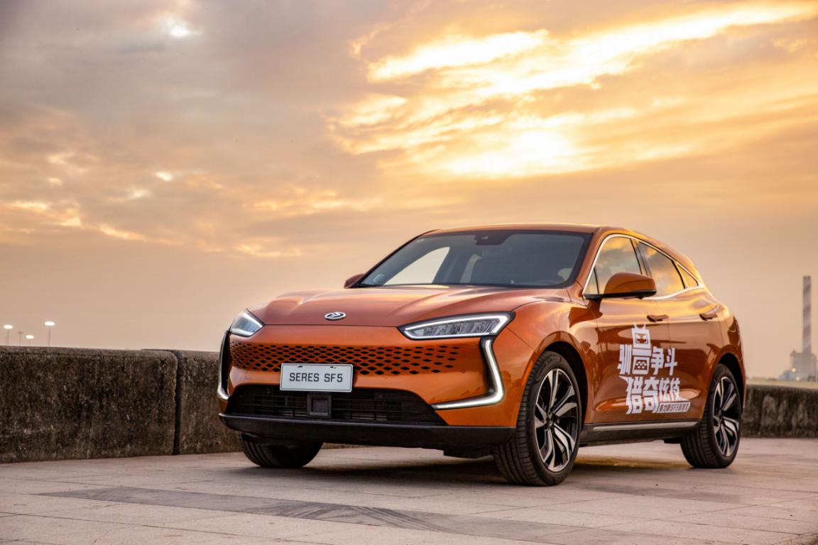 试驾赛力斯SF5：释放出一头性能“猛兽”-新浪汽车