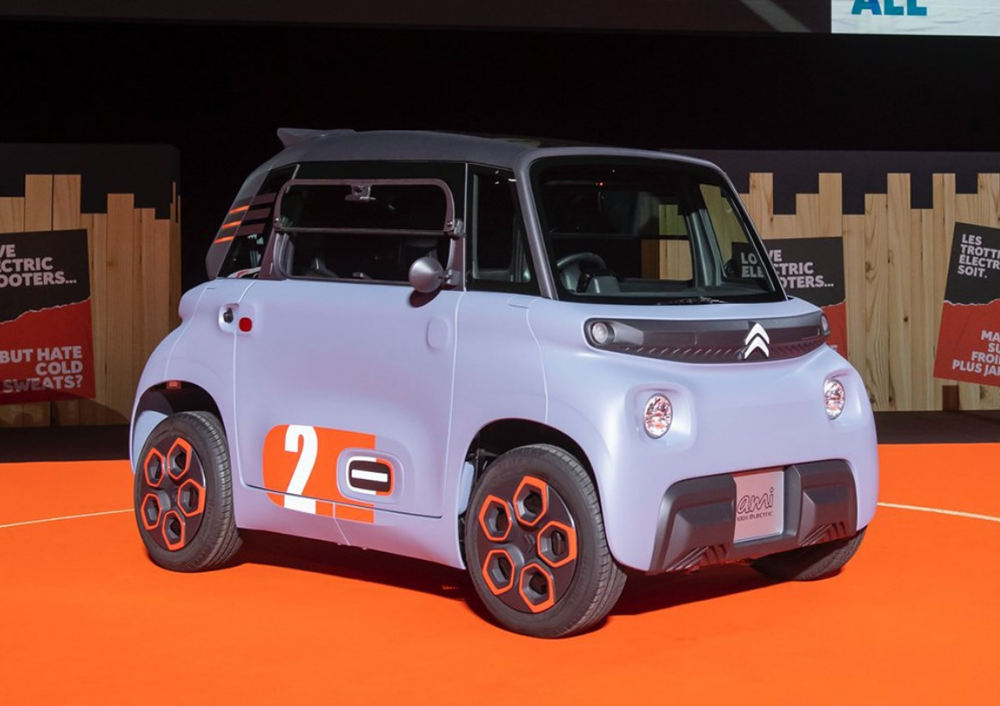 雪铁龙版的宏光MINI，两门两座，这外观太个性了