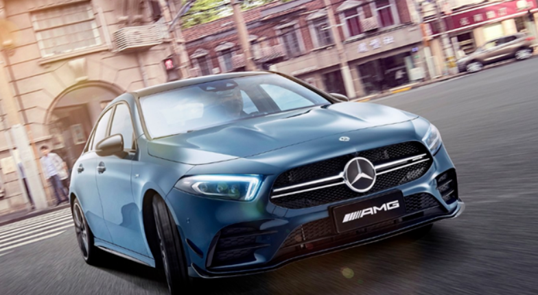 40万元个性之选丨奔驰AMG A35 L和宝马4系四门-新浪汽车