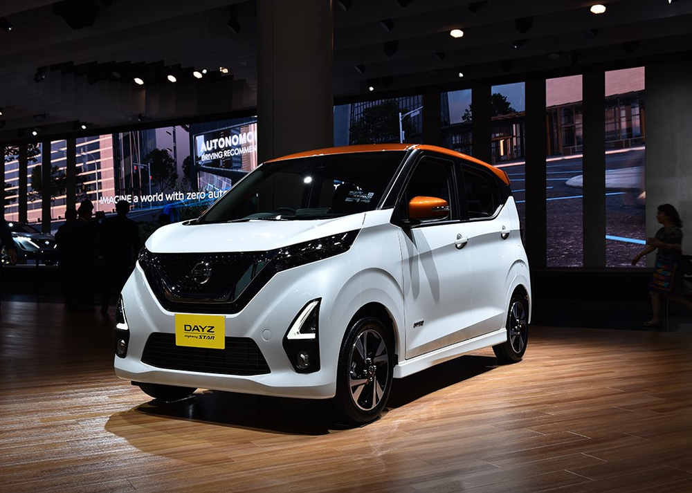 日产精致KCAR，比北斗星漂亮！0.66L排量代步舒服-新浪汽车