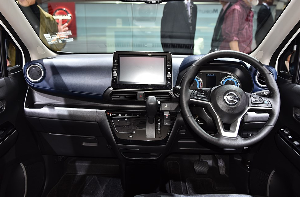 日产精致KCAR，比北斗星漂亮！0.66L排量代步舒服-新浪汽车